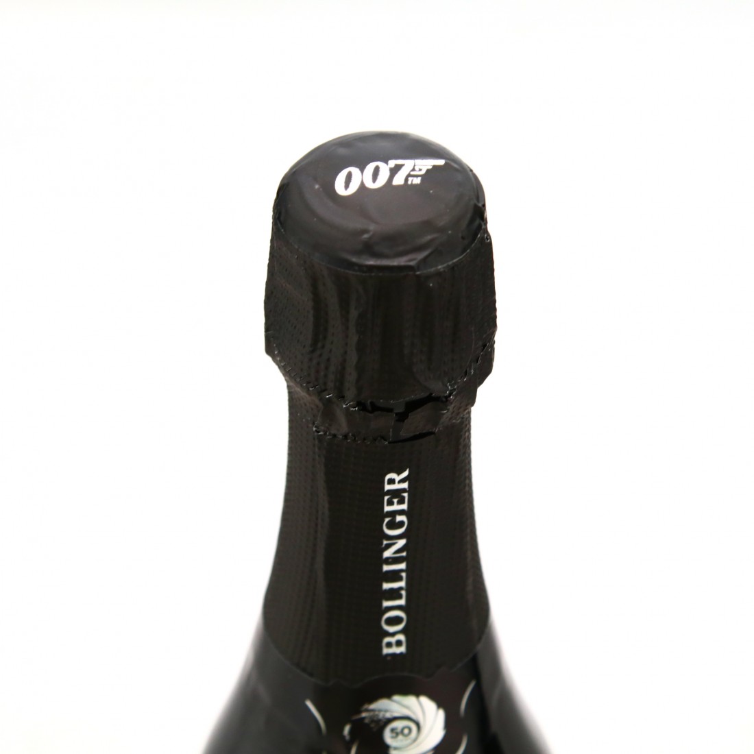 Bollinger 2002 Vintage Champagne / James Bond 007 | Wine Auctioneer
