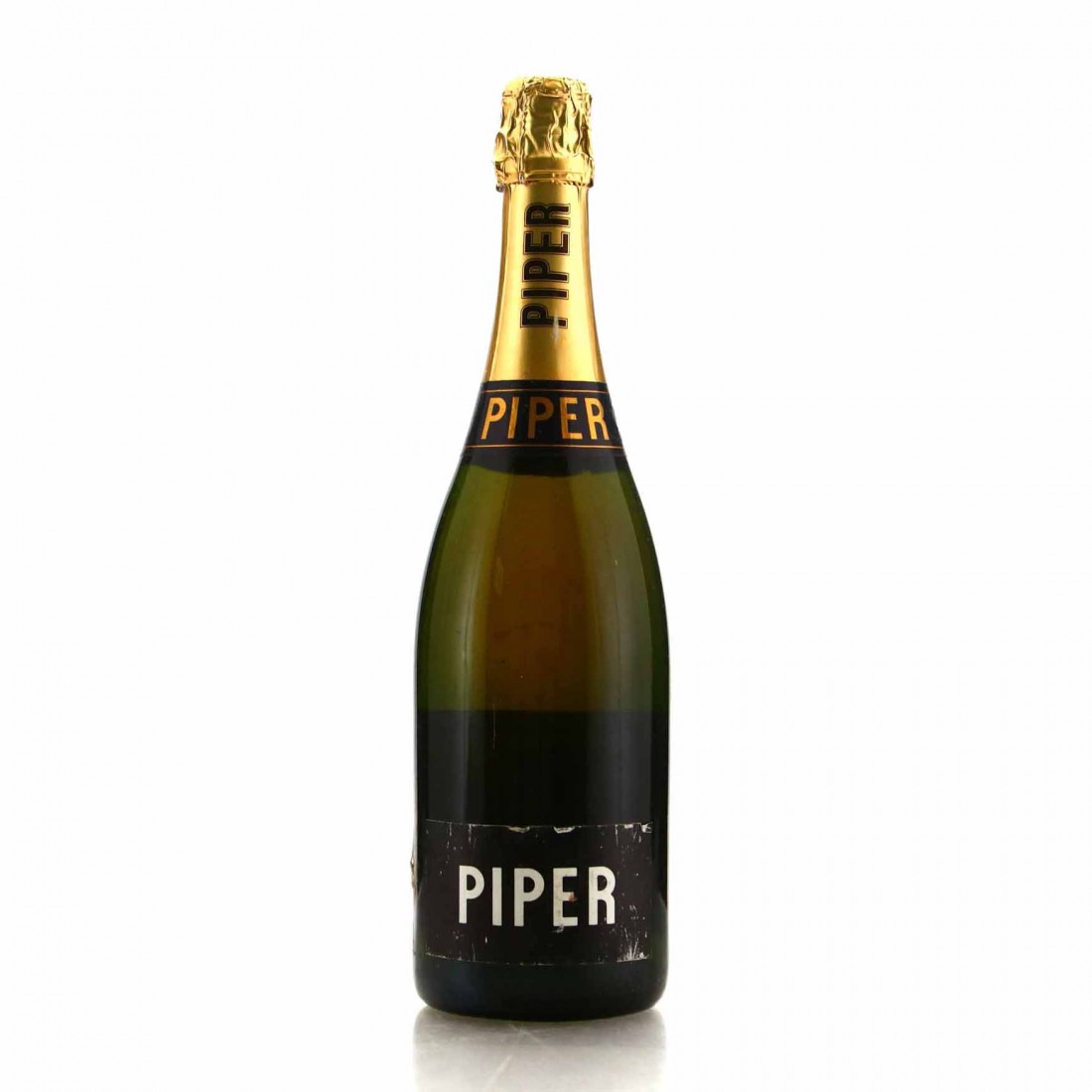 Piper-Heidsieck Brut Extra NV Champagne circa 1980s | Wine Auctioneer